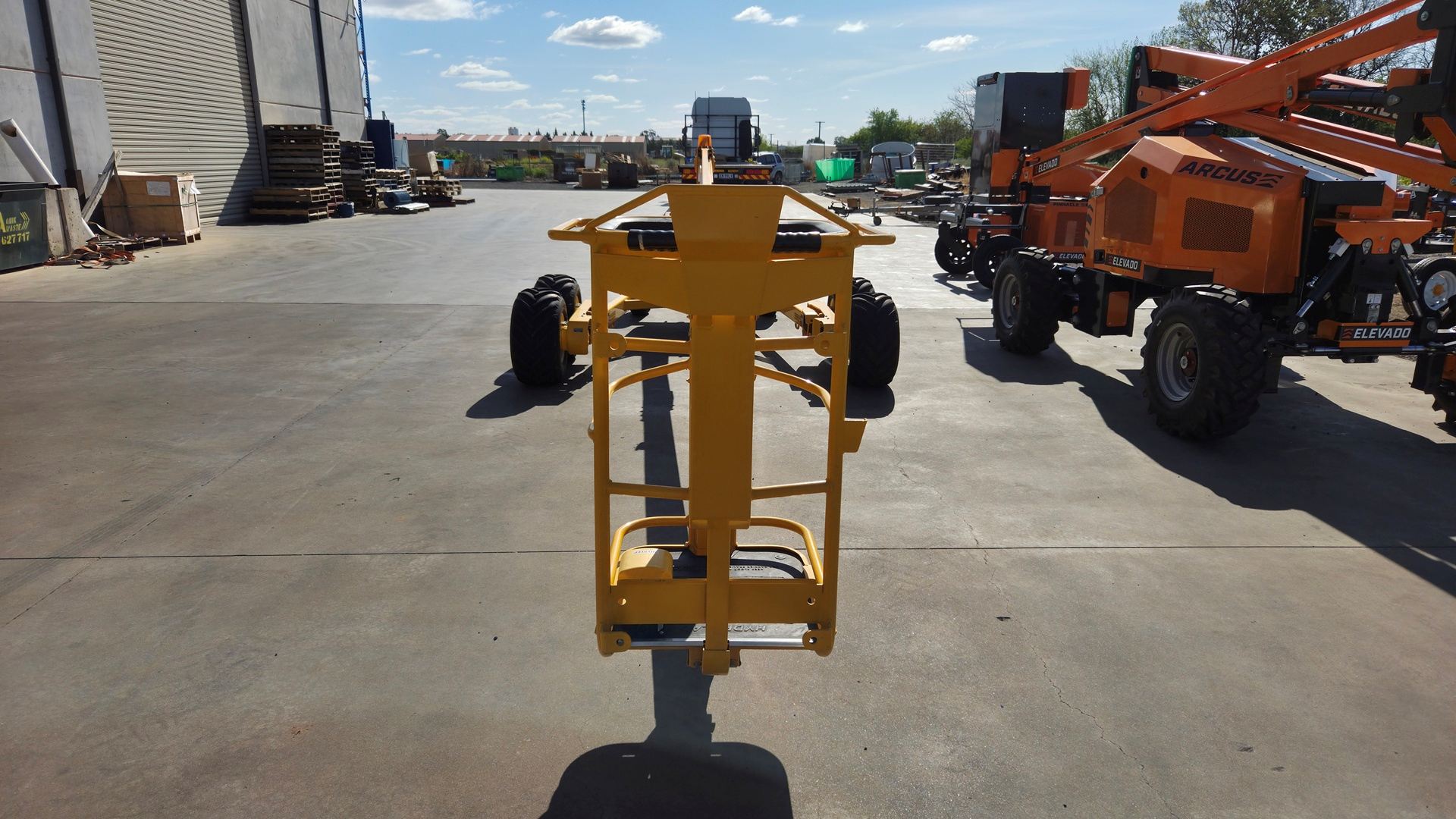 Pre-Owned Equipment – Hydralada 802 Maxi | AIM Sales Australia